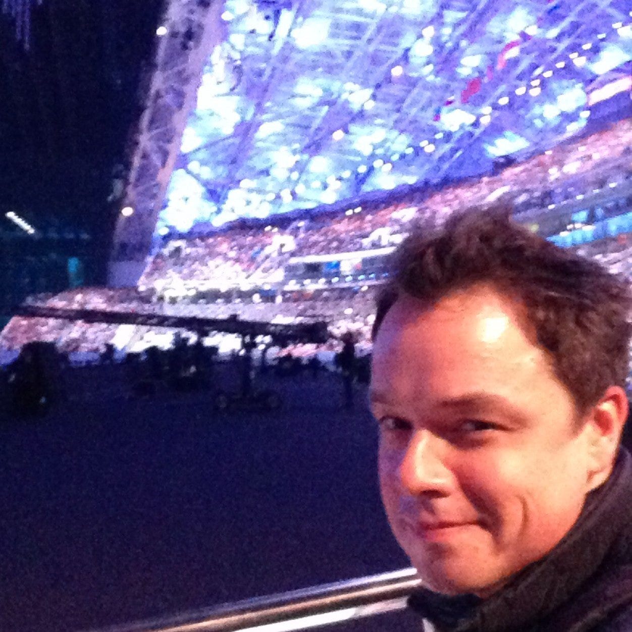 Roman Gaponenko – Medium