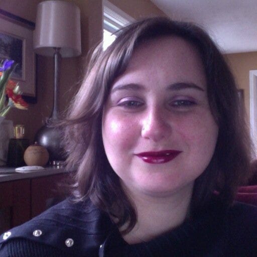 Lara Vlach – Medium