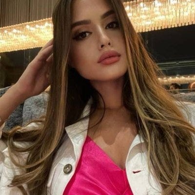 Sarah Bush – Medium