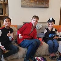 Simon Greco – Medium