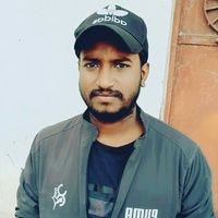 Luki Vivek – Medium