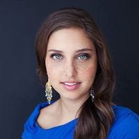 Julia Wojnar – Medium