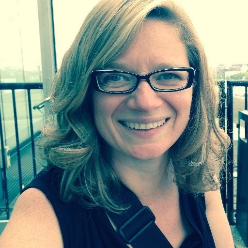 Sarah Macbeth – Medium