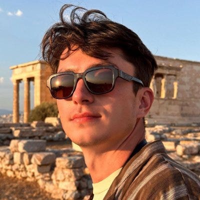 Adrian Ford – Medium