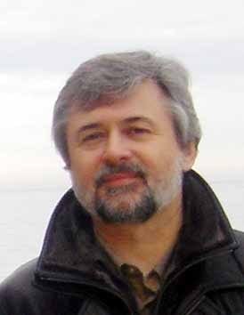 Mirek Kowalski – Medium