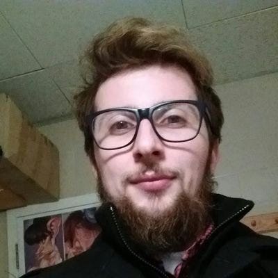 Rafael Dias – Medium