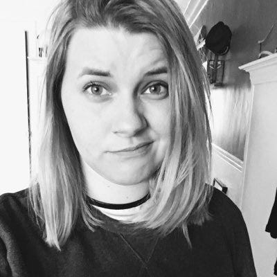 Ellie Stringer – Medium
