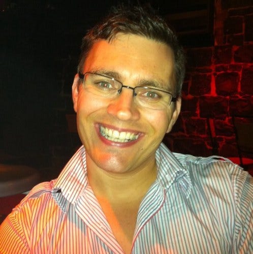Aron Mercer – Medium
