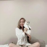 Saru Kang – Medium