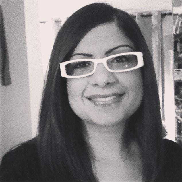 Farah Muman – Medium