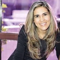 Cris Oliveira – Medium