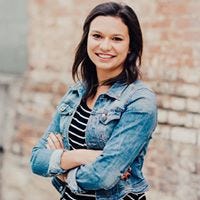 Miranda Short – Medium