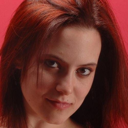 Lisa Neufeld – Medium