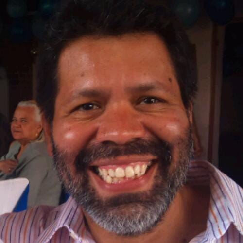 Jacinto Dávila – Medium