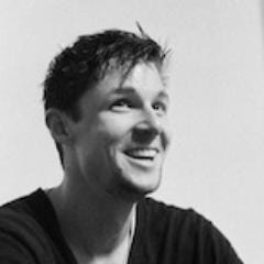 Alex Finnemore – Medium