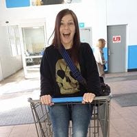 Nicole Joyce – Medium