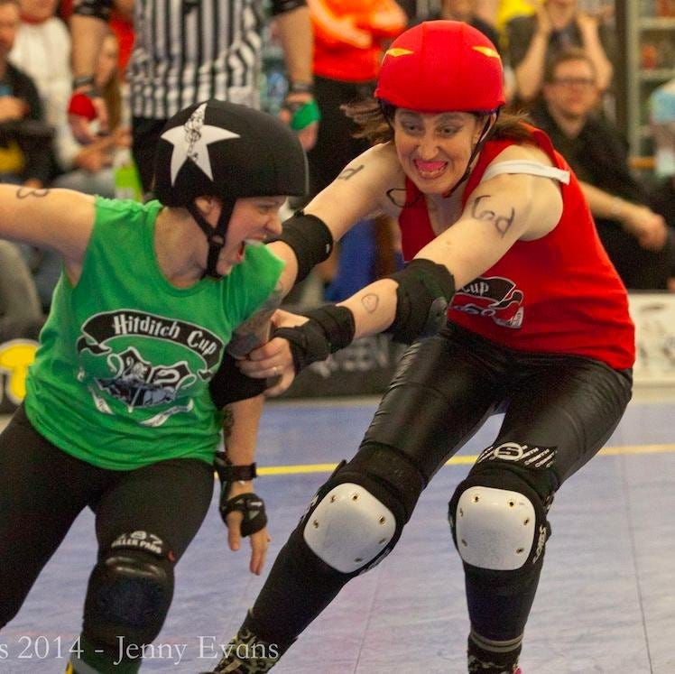 Liz Argall – Medium