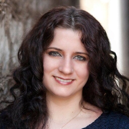 Elisabeth Wilhelm – Medium