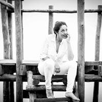 Susana Disca – Medium