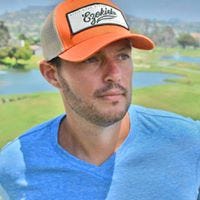 Chris Record – Medium