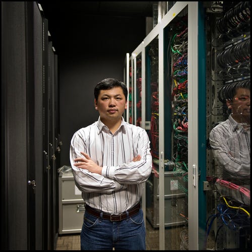 Robert Mao – Medium