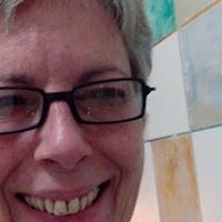 Regina Mallol – Medium