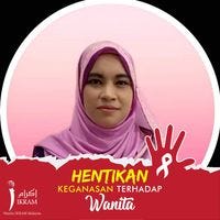 Noranita Mat – Medium