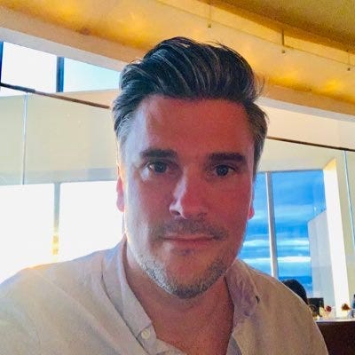Nick Levett – Medium