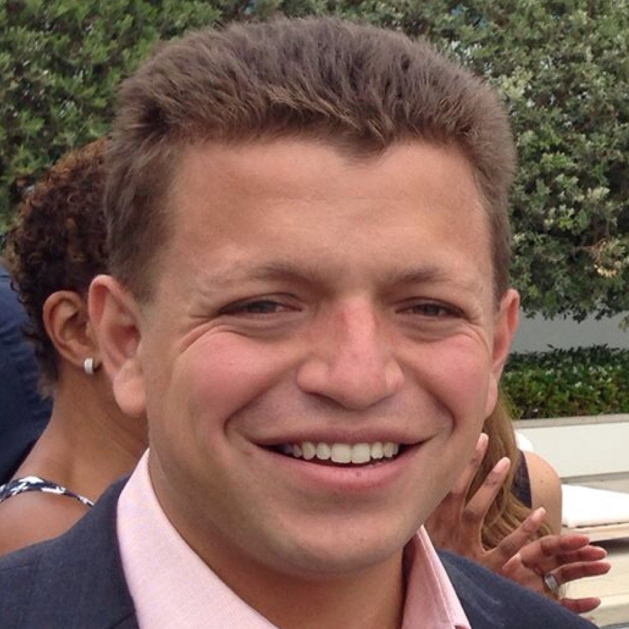 Alex Rubalcava – Medium