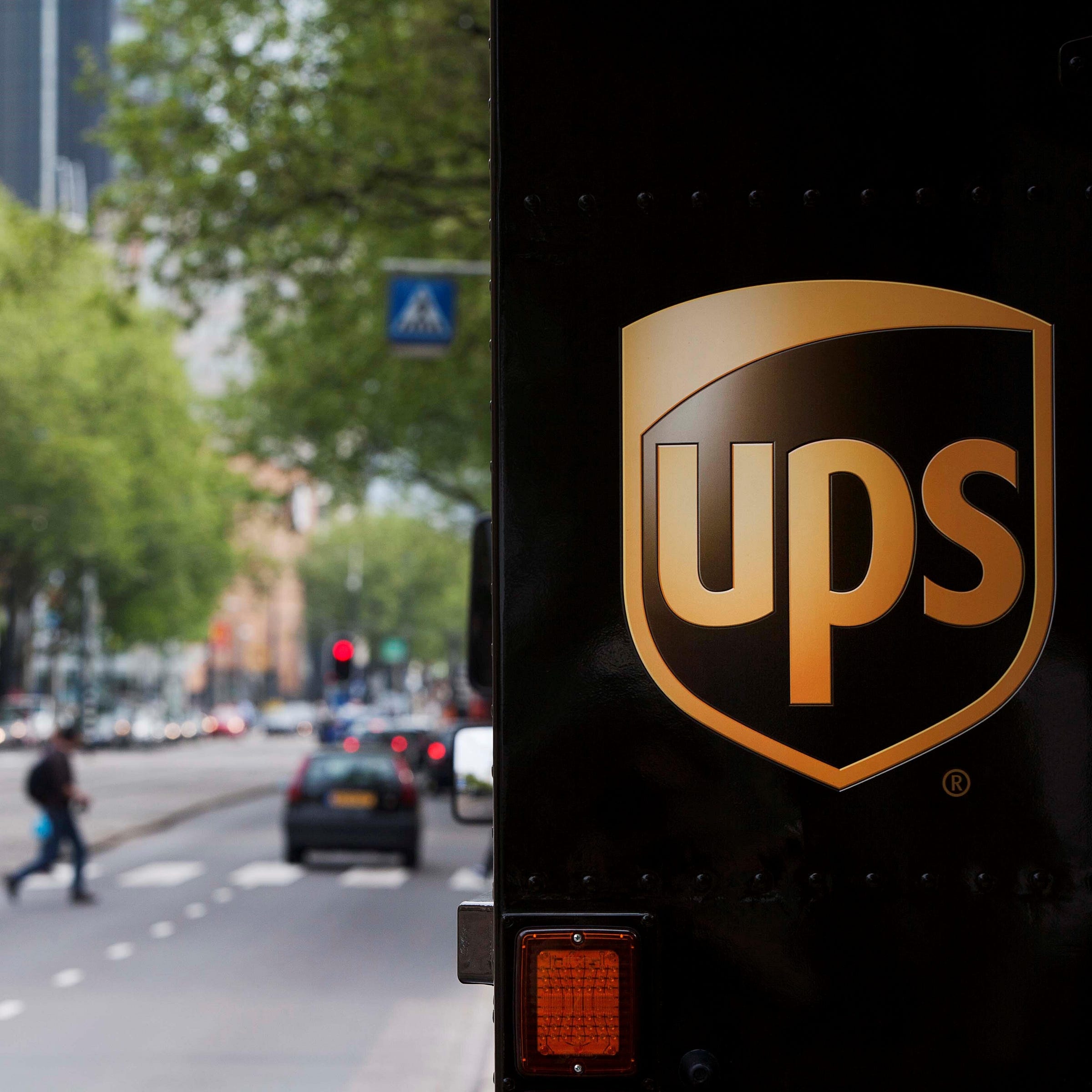 UPS Public Affairs – Medium