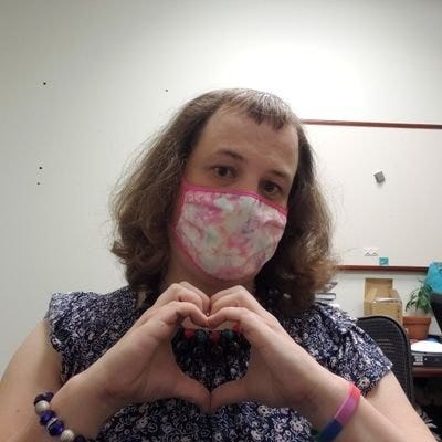 Allie Loves Music – Medium