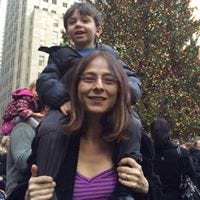 Lisa Schneider Gluck – Medium
