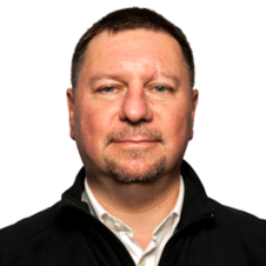 Luciano Restifo – Medium
