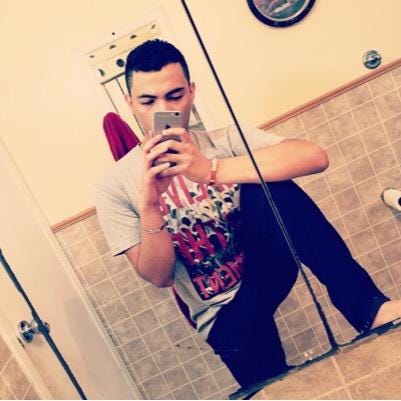 Cesar Rivas – Medium