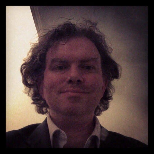 Andy MacLeod – Medium