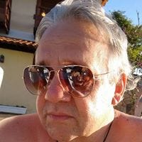 Carlos Liborio – Medium