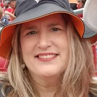 Susan Clary Zayas – Medium