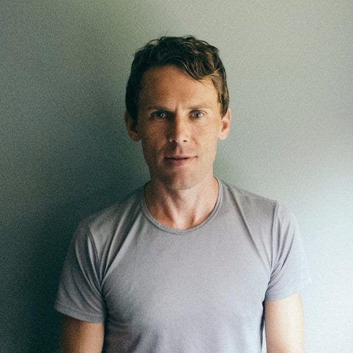 Tomek Baginski – Medium
