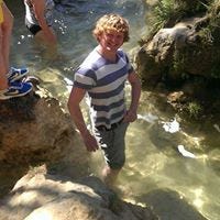 Oliver Mahoney – Medium
