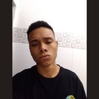 Lucas Fernando – Medium
