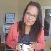Amy Edge – Medium