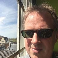 Michaël van Eeden – Medium