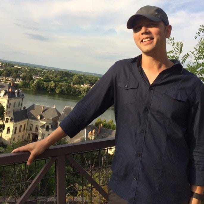 Clinton Alexander – Medium