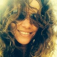 Corina Toma – Medium