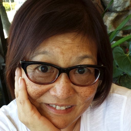 Lisa Brett – Medium