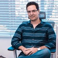 Alvaro Castro Jr – Medium