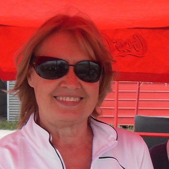 Ana Maria Glescic – Medium