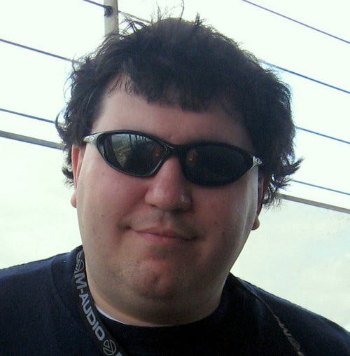Scott Nash – Medium