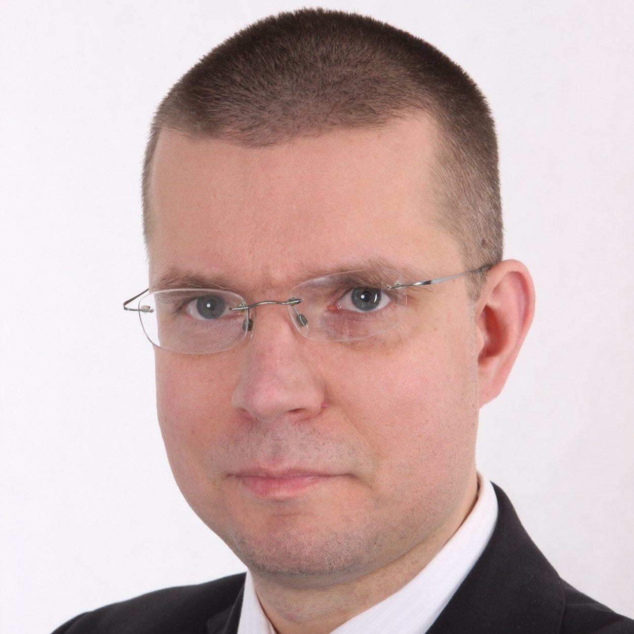 Michał Witkowski – Medium