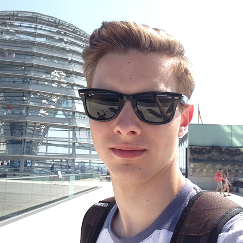 Patrick Lenz – Medium